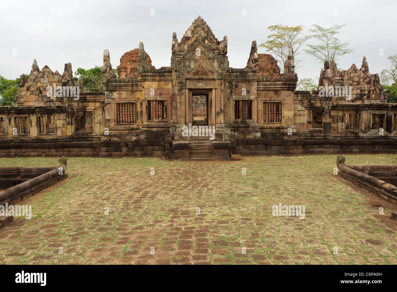 Muang Tam Khmer temple, Thailand Stock Photo - Alamy