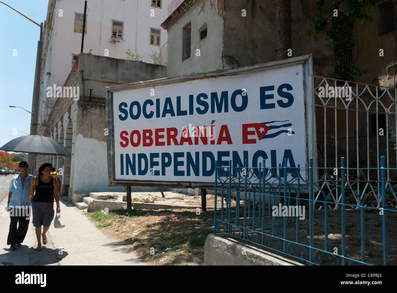 Cuban government poster Stock Photo - Alamy