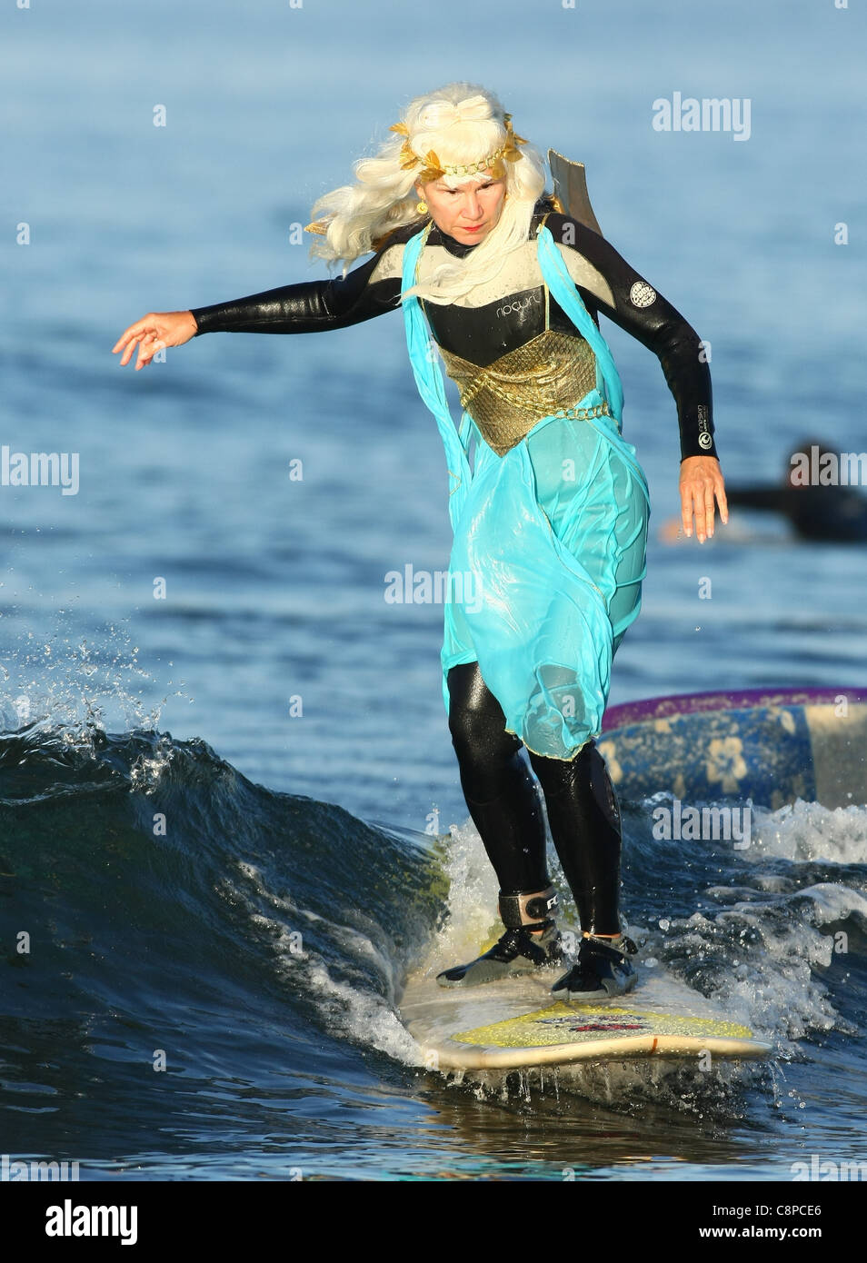 WOMAN SURFER AS MERMAID BLACKIE'S HALLOWEEN COSTUME SURF CONTEST 2011 ...