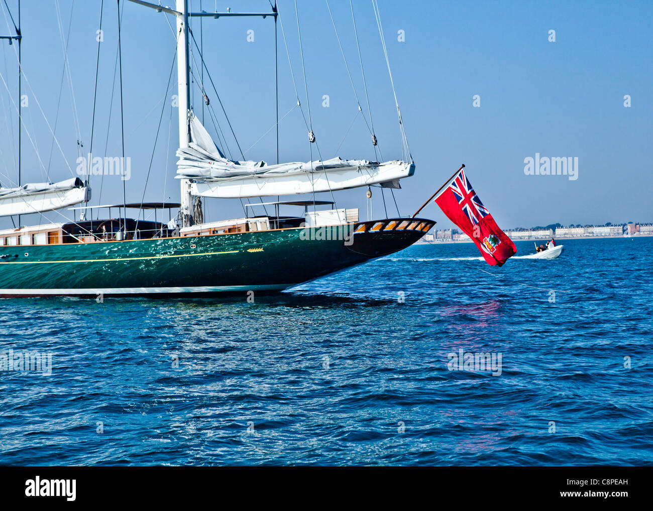 Sailing in portland harbour hi-res stock photography and images - Alamy