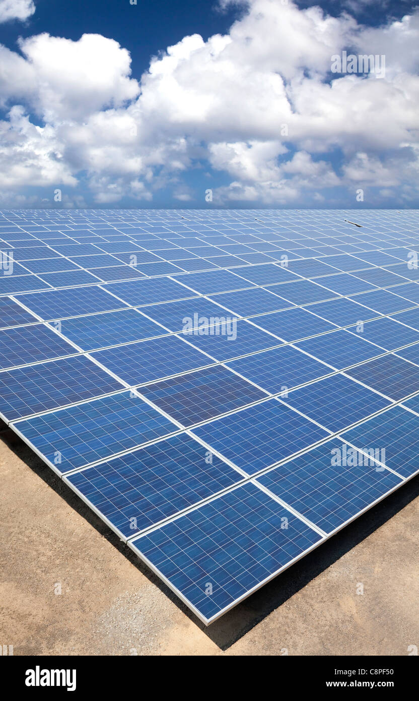 Solar background hi-res stock photography and images - Alamy
