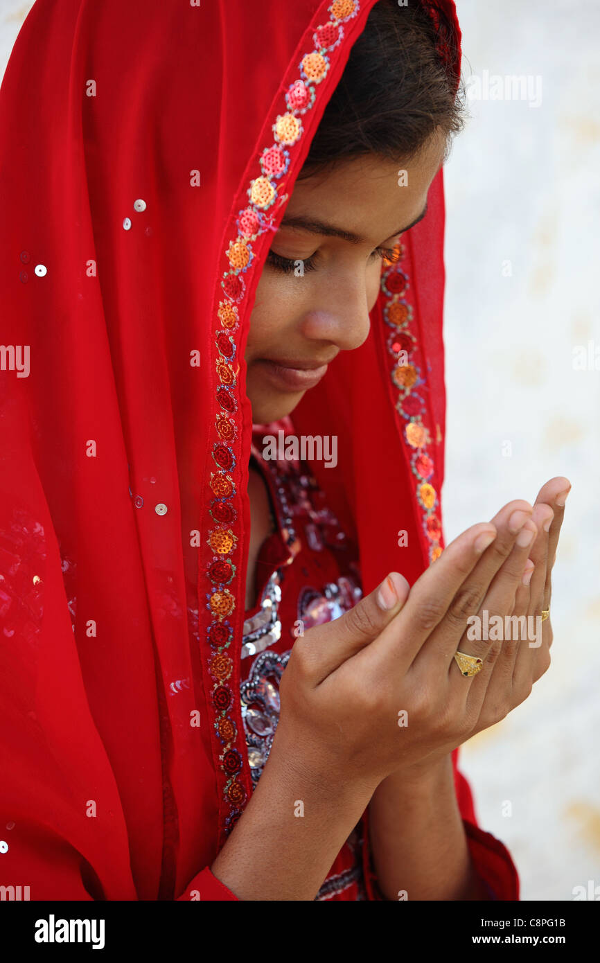 Muslim girl in prayer Andhra Pradesh South India Stock Photo - Alamy
