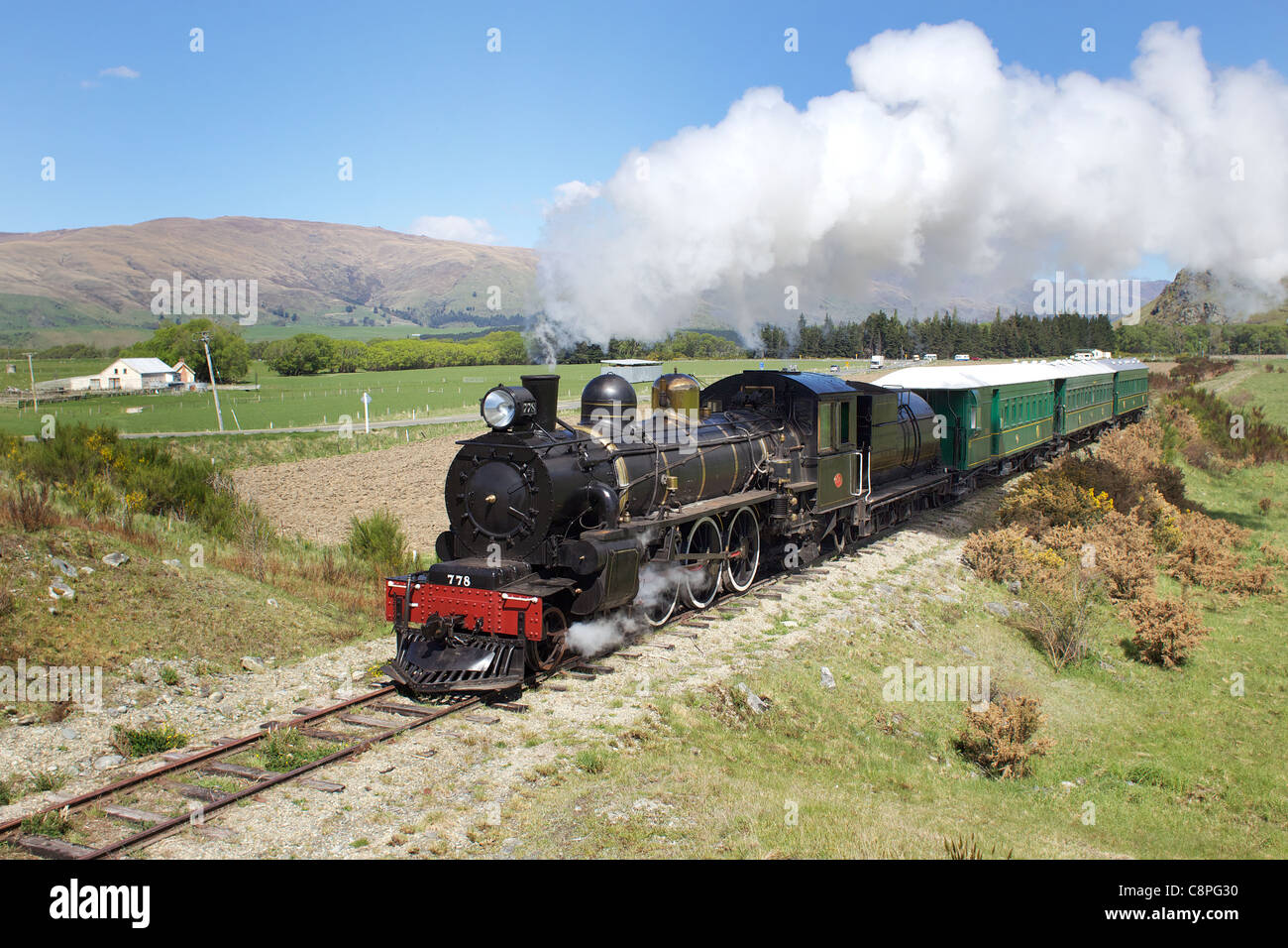The Kingston Flyer vintage steam train, back in action and operating ...