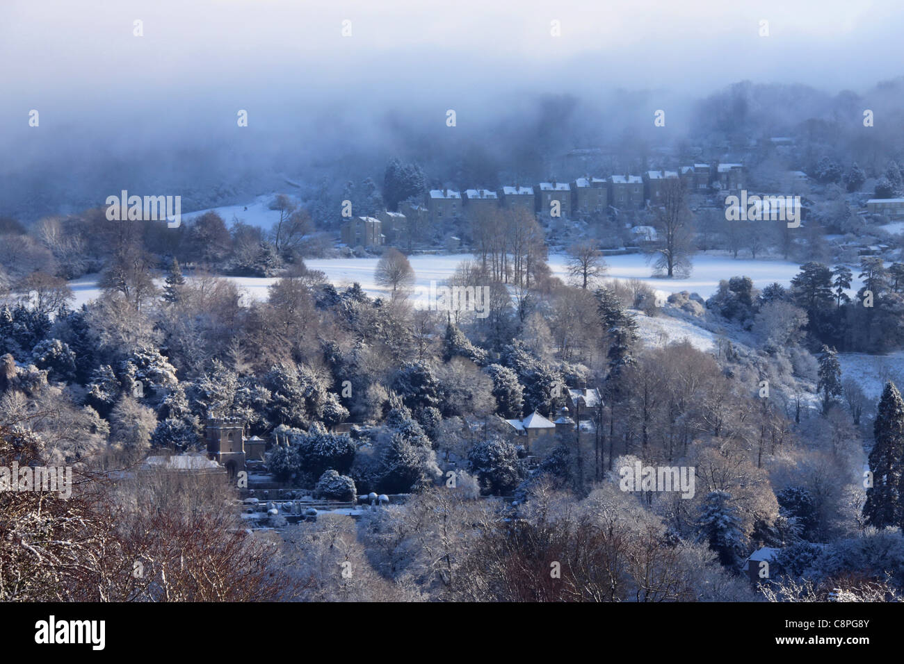 Bath in winter snow Stock Photo - Alamy