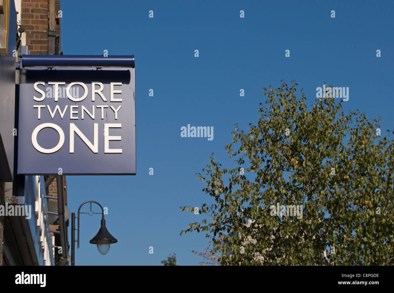 Twenty one sign hi-res stock photography and images - Alamy