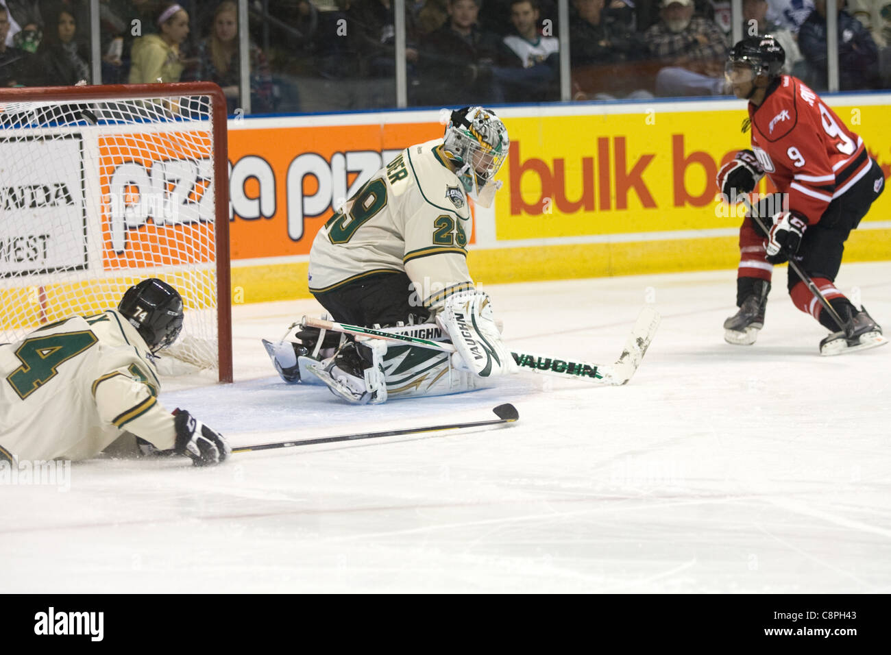 Gemel smith hi-res stock photography and images - Alamy