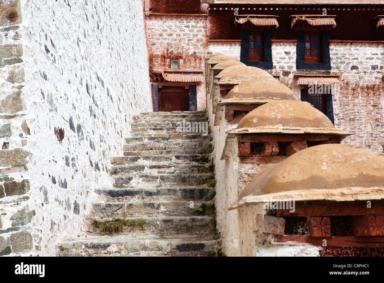 lhasa, tibet: building in potala palace Stock Photo - Alamy
