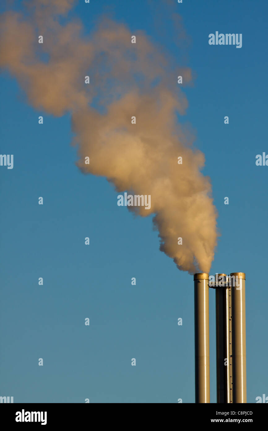 Pollution factory smoke stack hi-res stock photography and images - Alamy