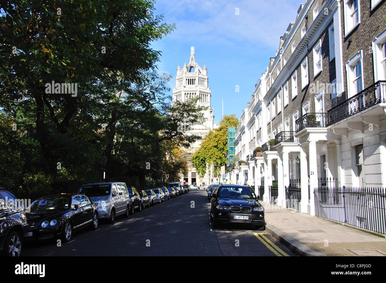 Thurloe square hi-res stock photography and images - Alamy