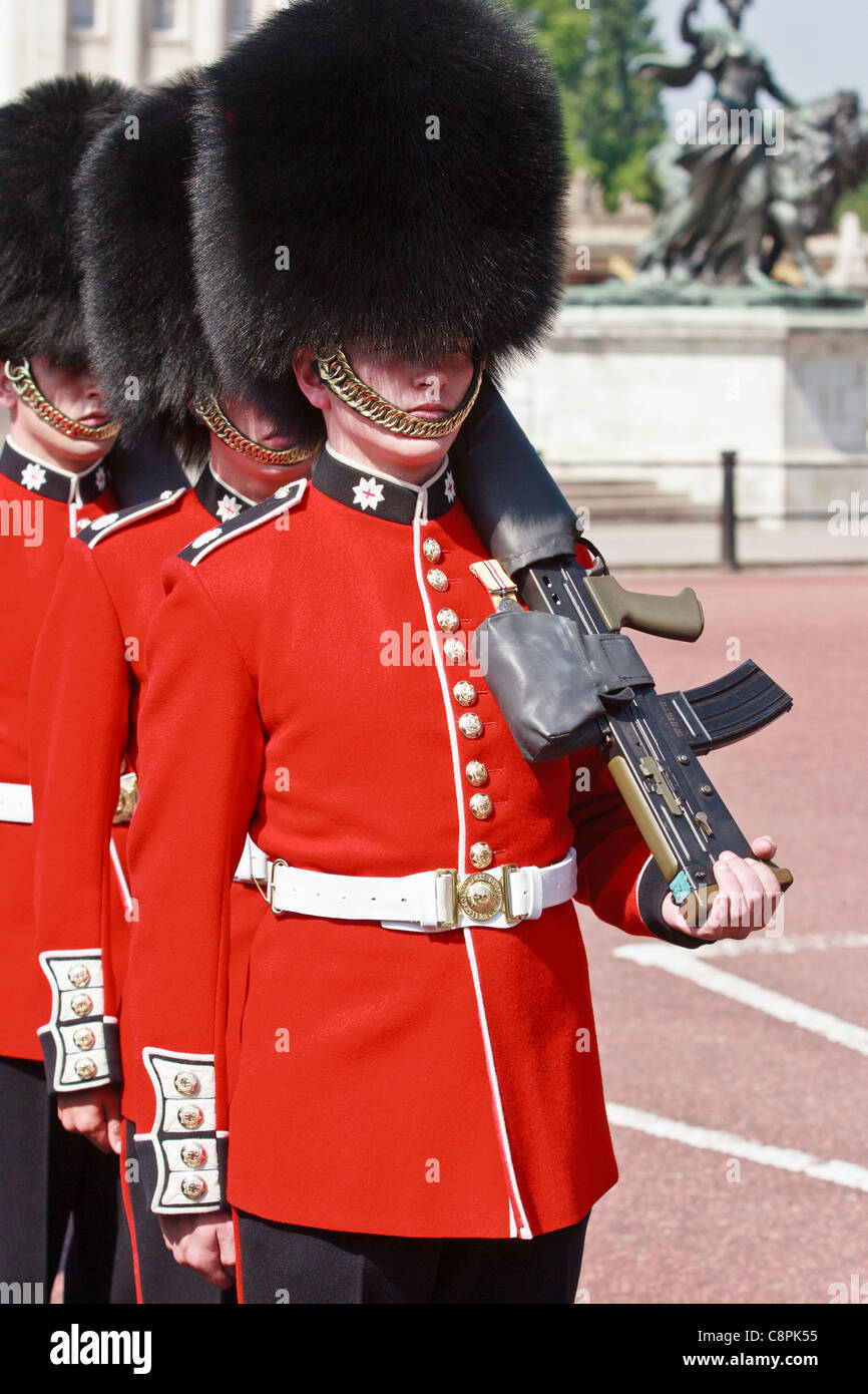 Riffle machine hi-res stock photography and images - Alamy