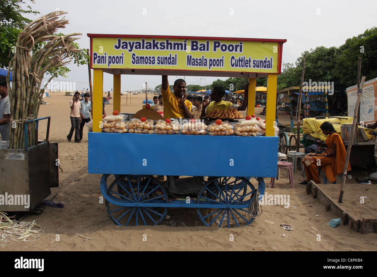 Street food stall india hi-res stock photography and images - Alamy