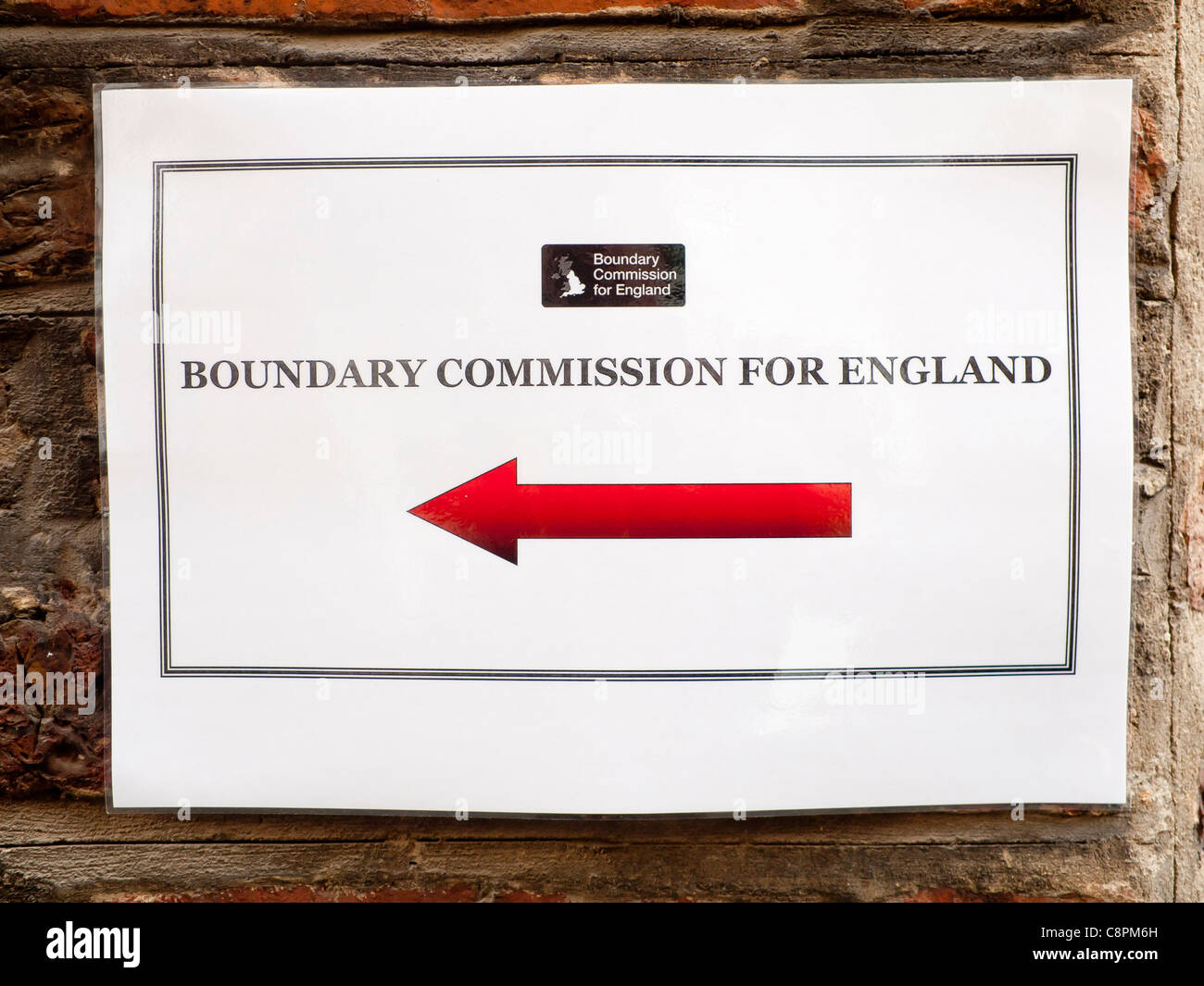 England boundary sign hi-res stock photography and images - Alamy