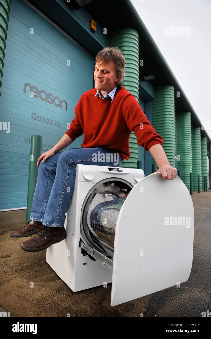 Top loading washing machine hi-res stock photography and images - Alamy