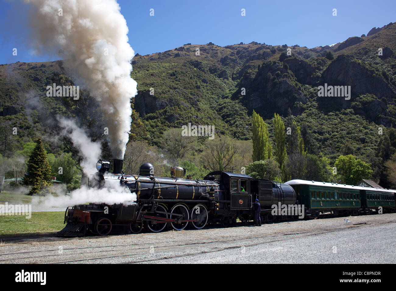 Steam break operating hi-res stock photography and images - Alamy