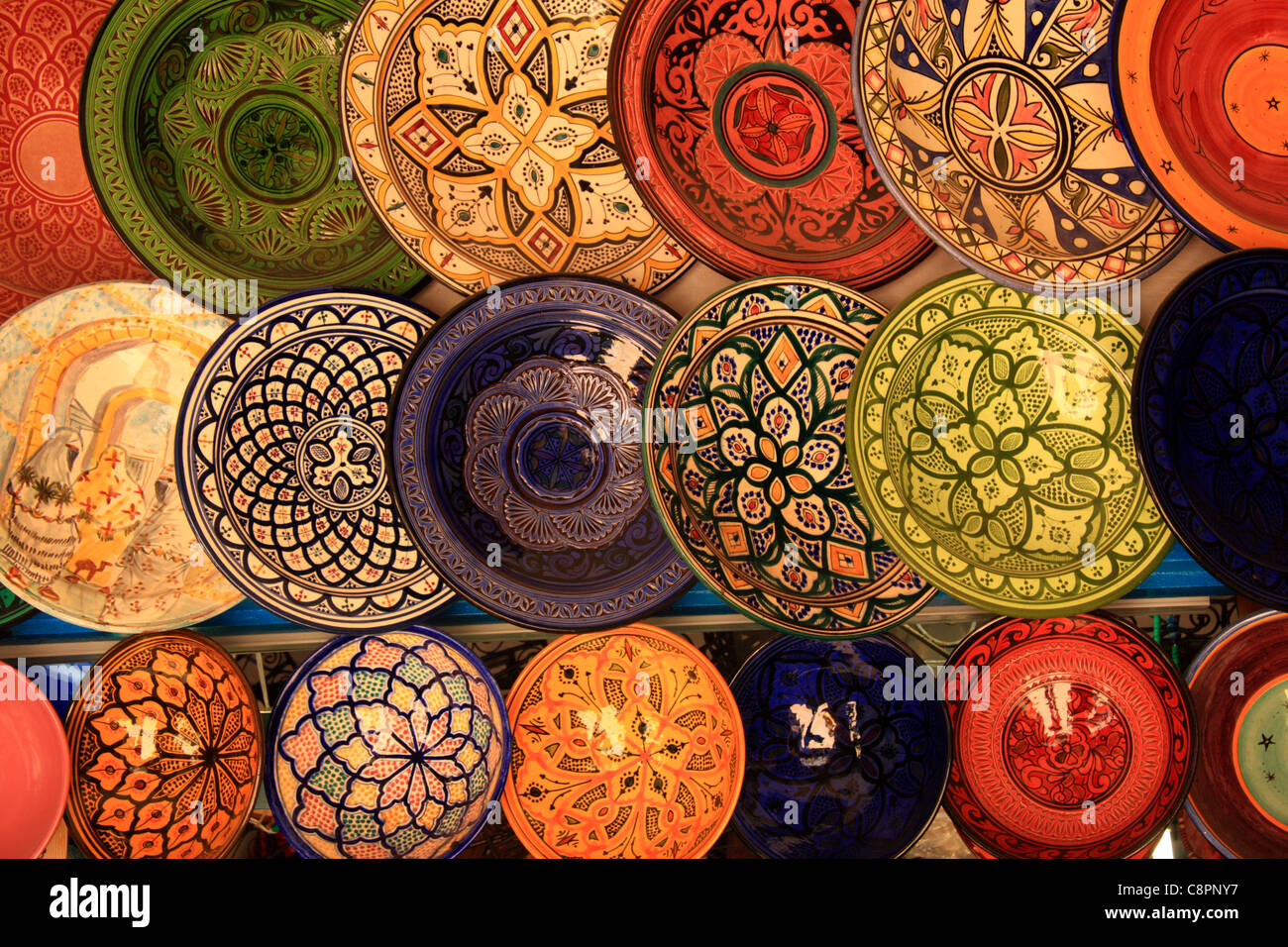 Essaouira morocco pottery souvenirs hi-res stock photography and images ...