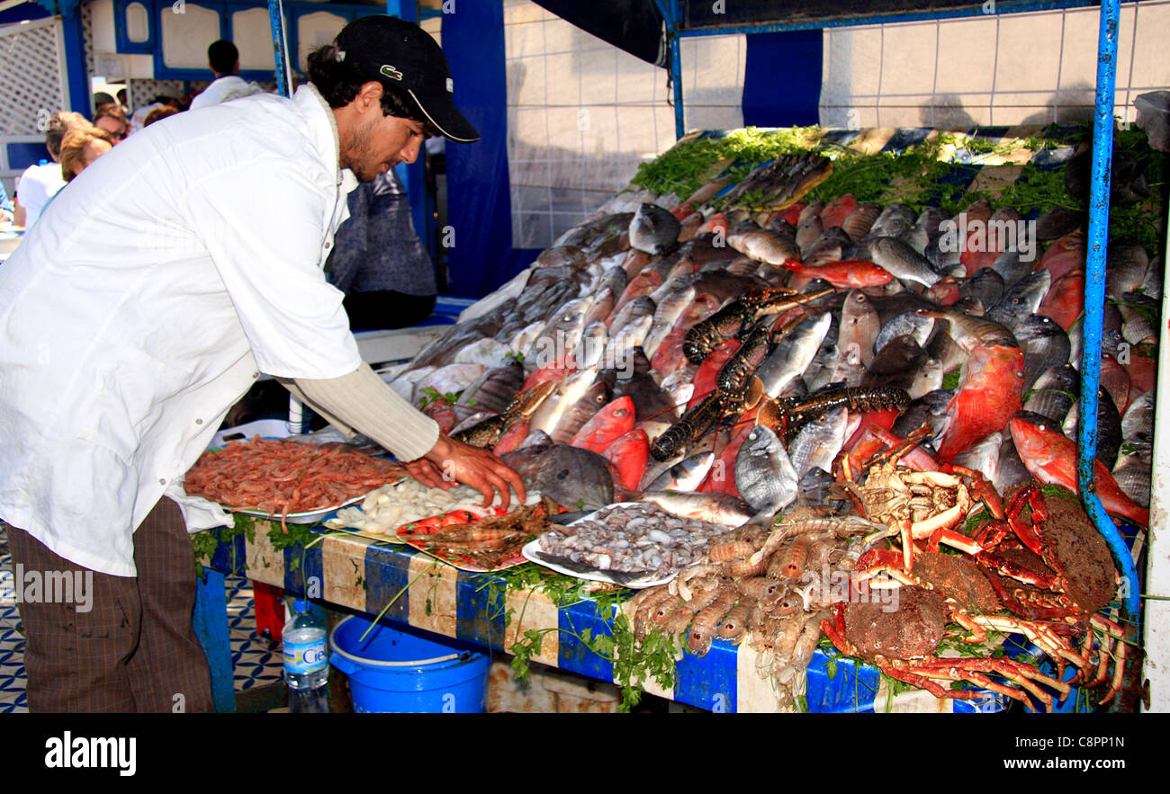 Marocco fish grill fish grills hi-res stock photography and images - Alamy
