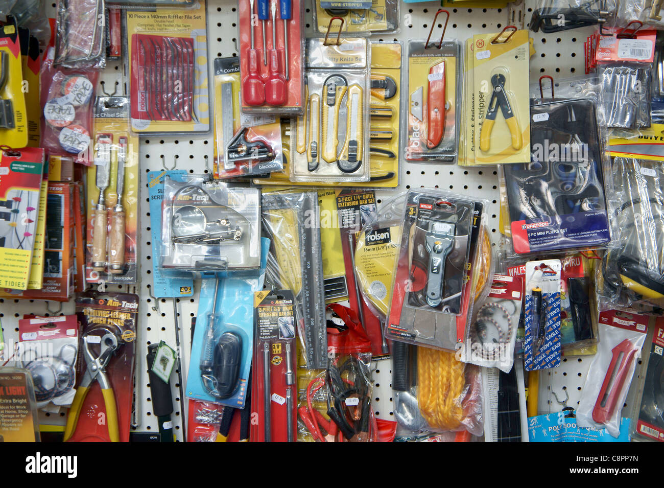 Hardware stall hi-res stock photography and images - Alamy