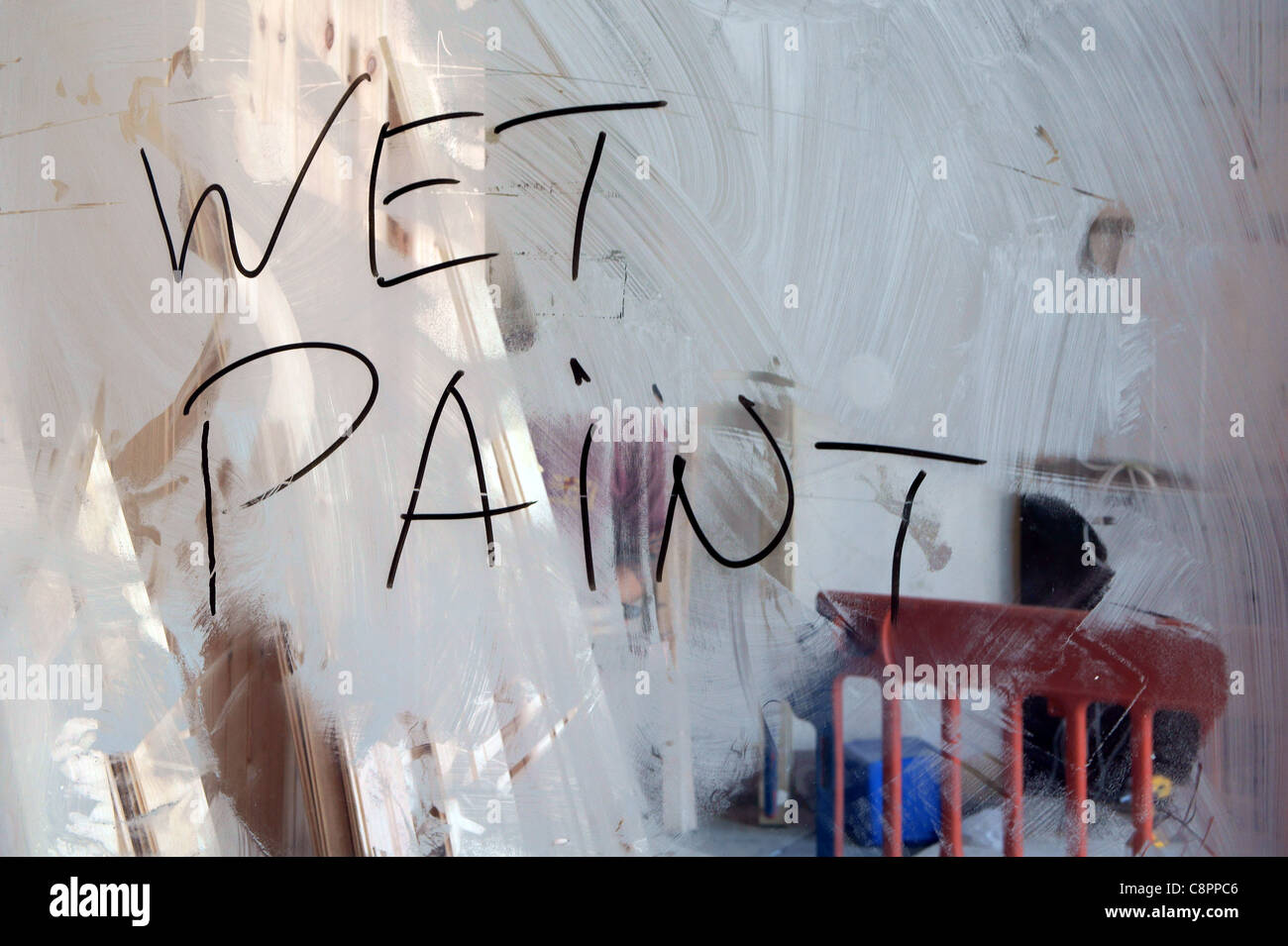 Wet Paint sign Stock Photo - Alamy