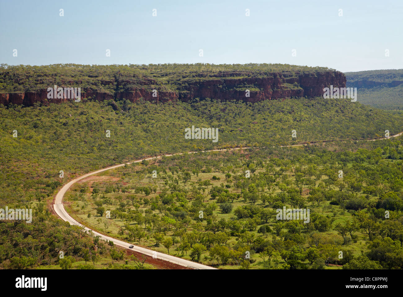 Victoria highway and escarpment hi-res stock photography and images - Alamy