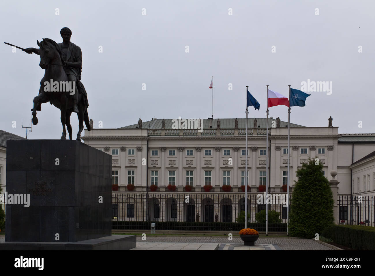 Polish official residence hi-res stock photography and images - Alamy