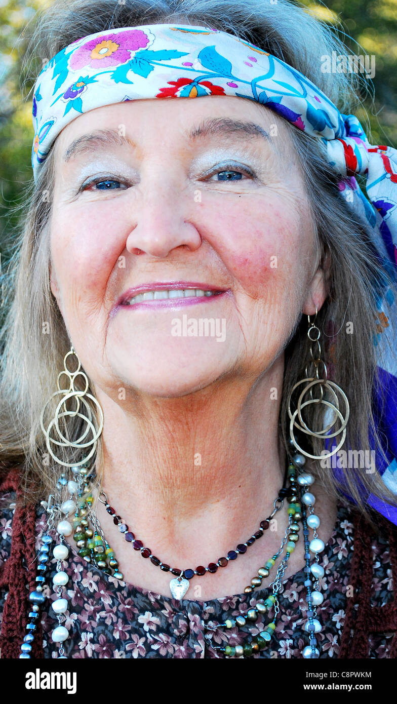 Mature hippie hi-res stock photography and images - Alamy