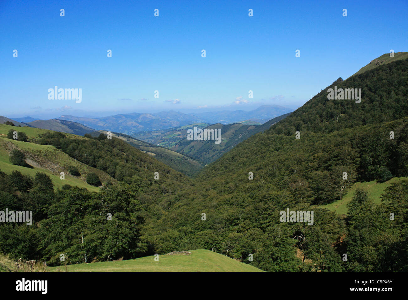 Basque landscape photography hi-res stock photography and images - Alamy