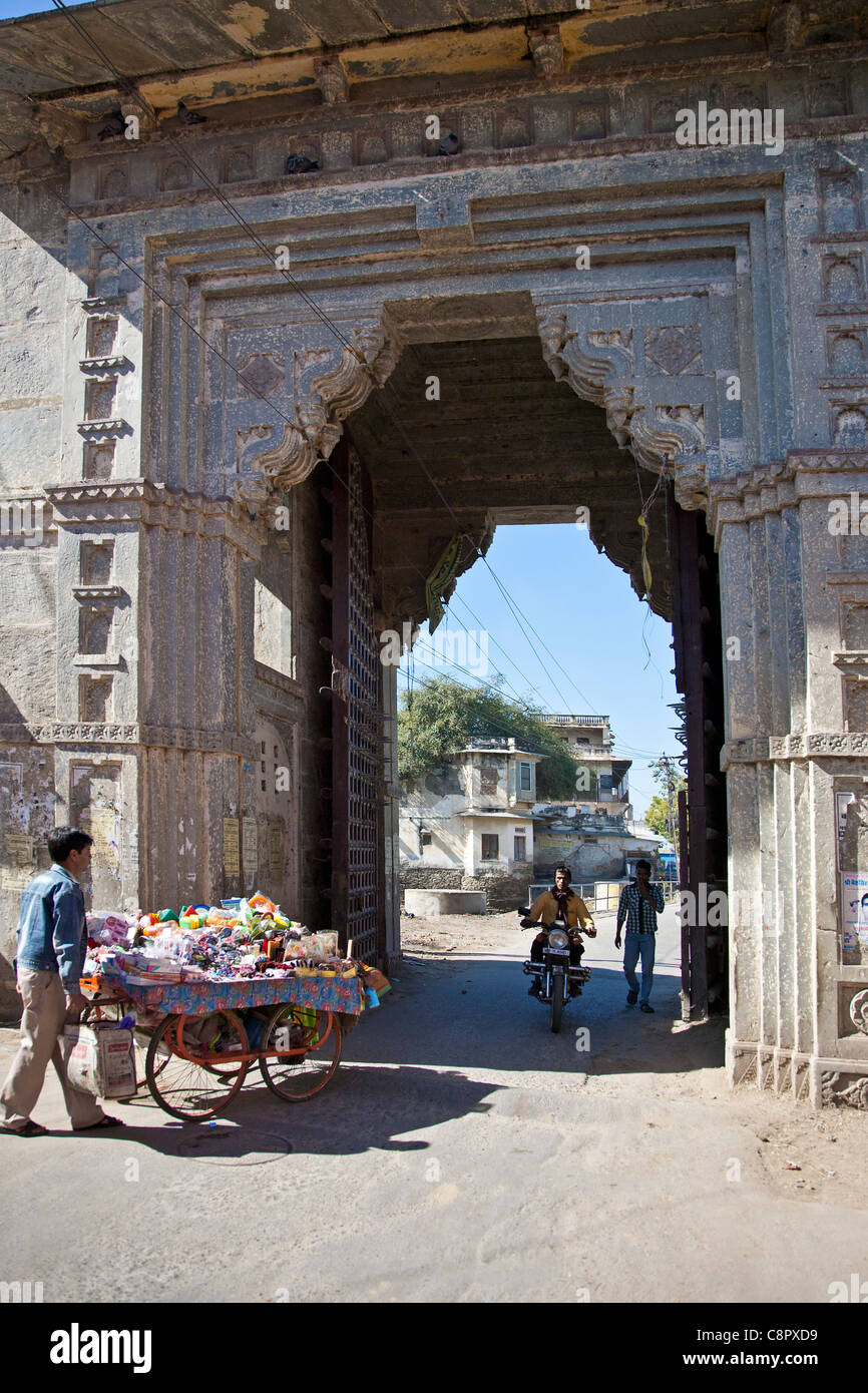 Old Gate. Udaipur. Rajasthan. India Stock Photo - Alamy