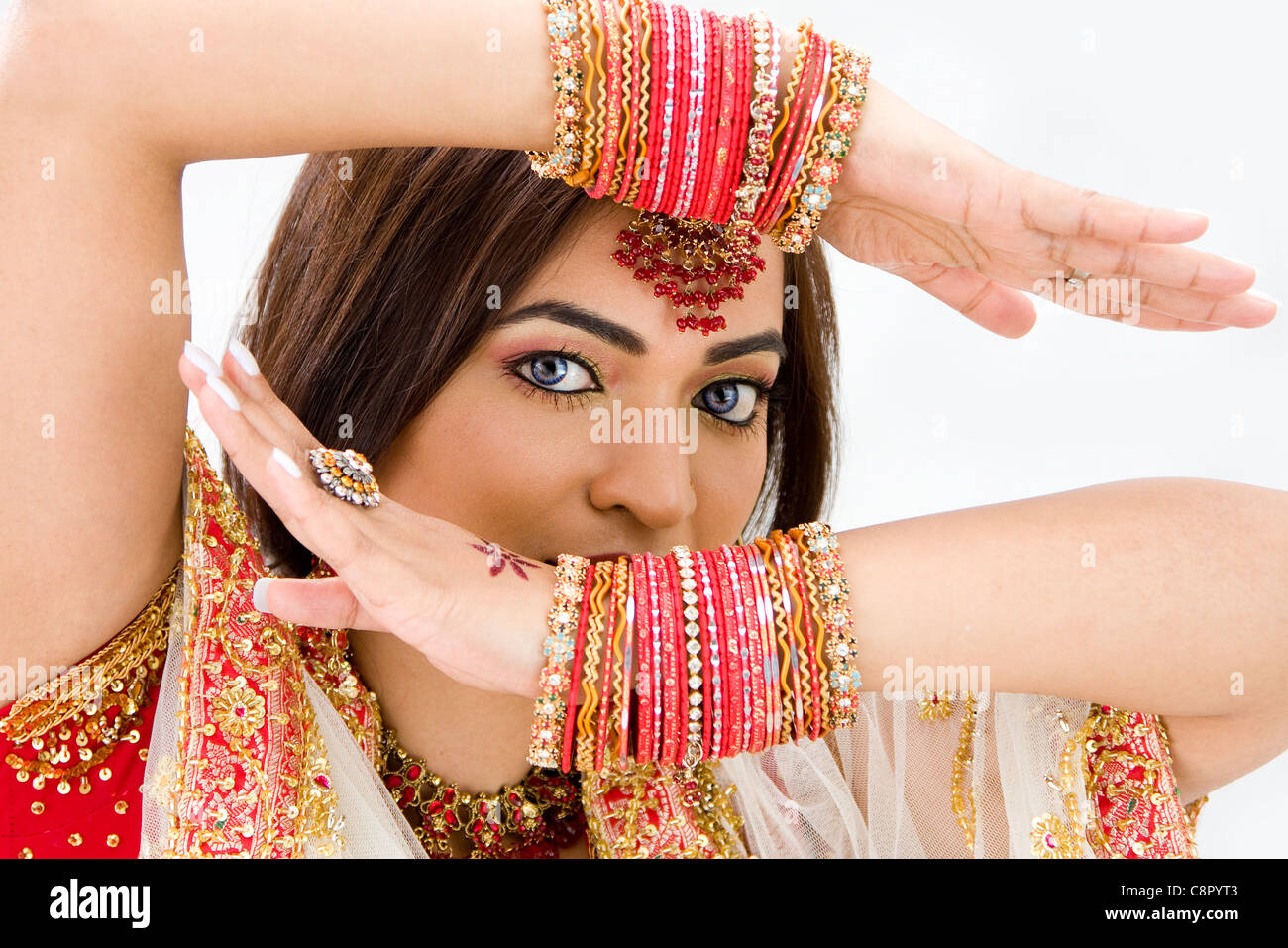 Pakistani face hi-res stock photography and images - Alamy
