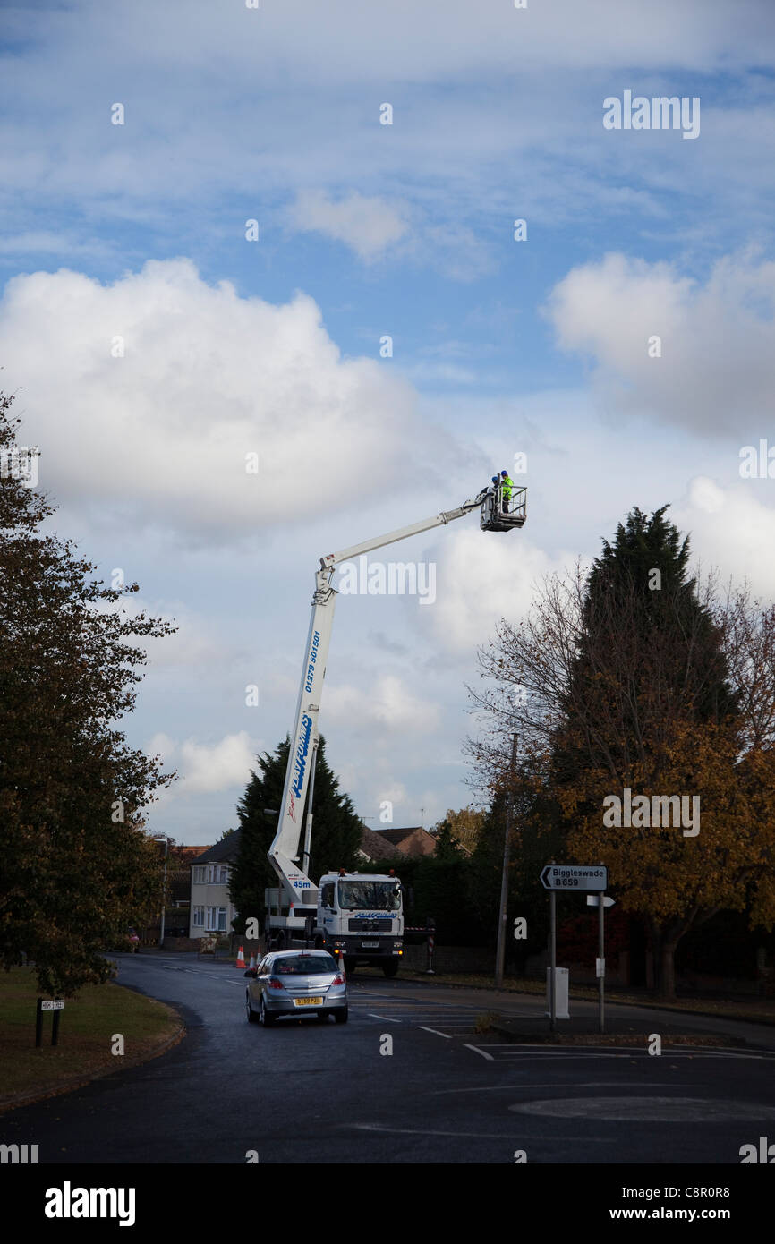 Mechanized access platforms hi-res stock photography and images - Alamy