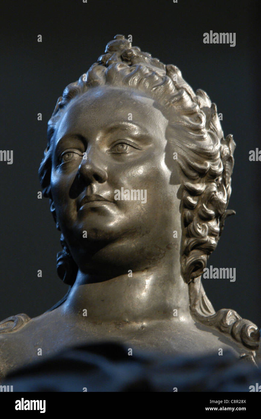 Bust of Empress Maria Theresa of Austria at her tomb in the Imperial ...
