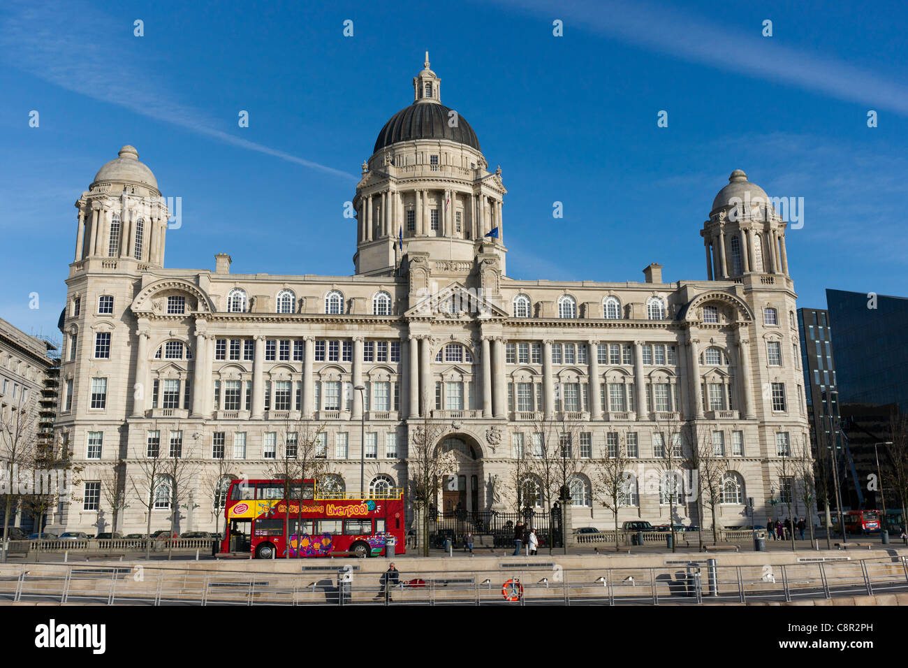 The Three Graces of the world famous Liverpool Waterfront Stock Photo ...