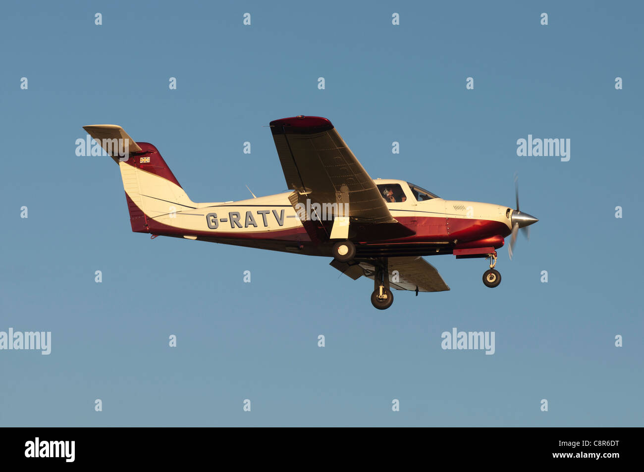 Piper PA28 Turbo Arrow Stock Photo - Alamy