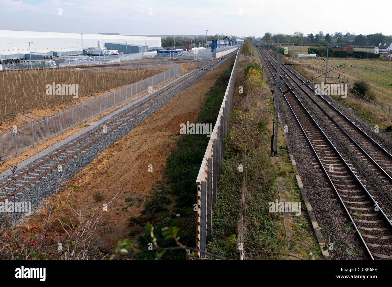 New Tesco warehouse development alongside West Coast Main Line, DIRFT ...