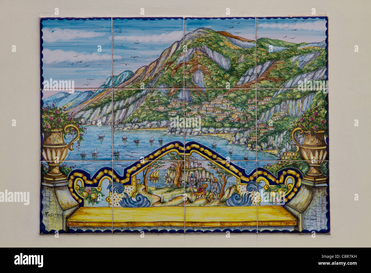 Italian ceramics hi-res stock photography and images - Alamy