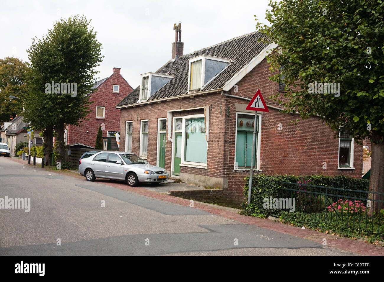 Dutch house hi-res stock photography and images - Alamy