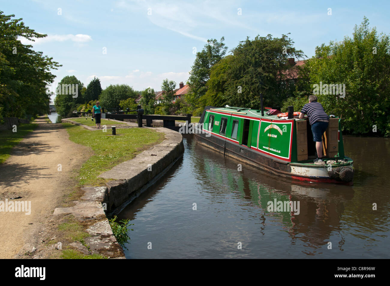 A narrowboat on the Ashton Canal, Droylsden, Tameside, Manchester ...