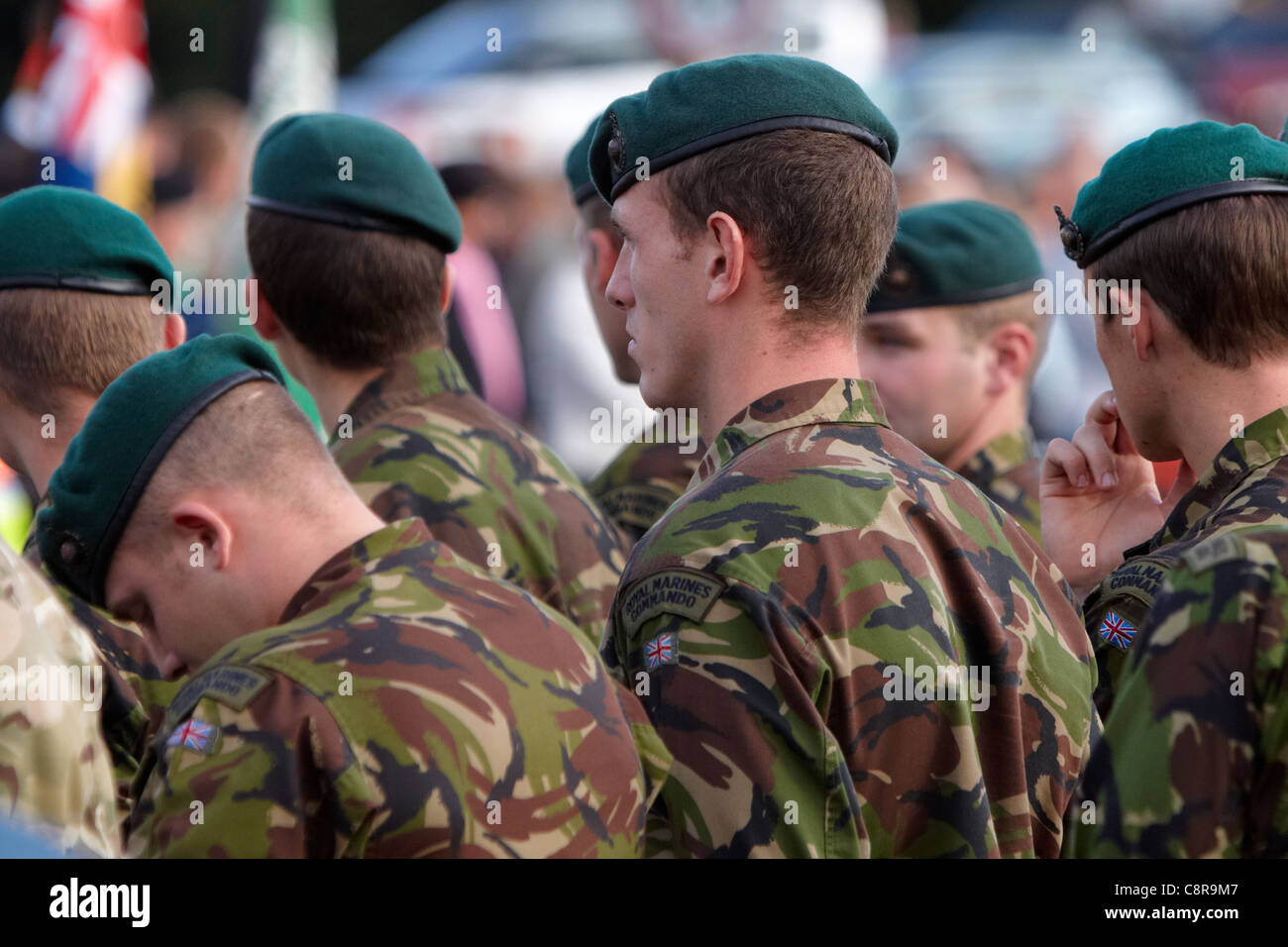 Serving commandos get ready for the repatriation ceremony of Sergeant ...