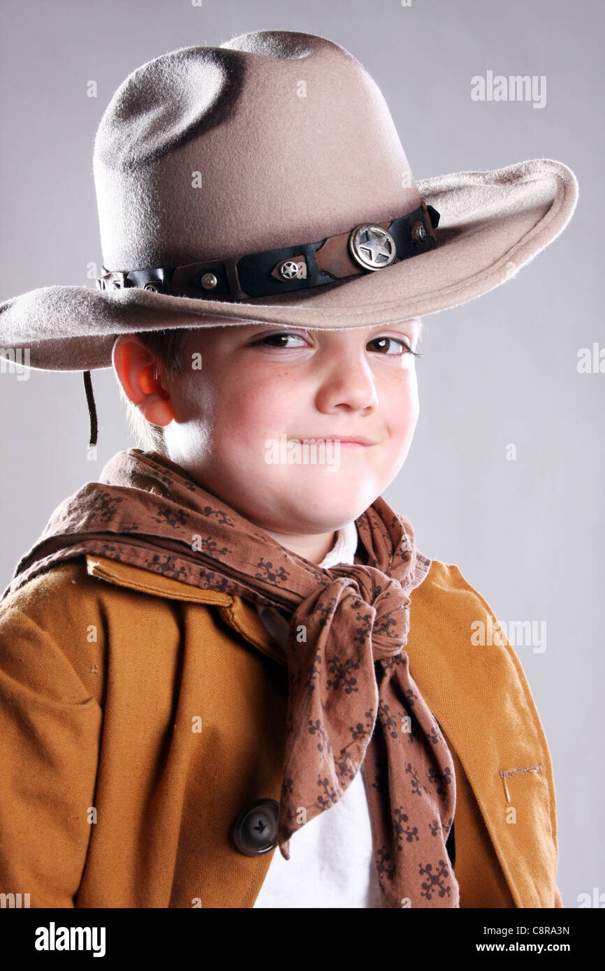 A young cowboy child Stock Photo - Alamy