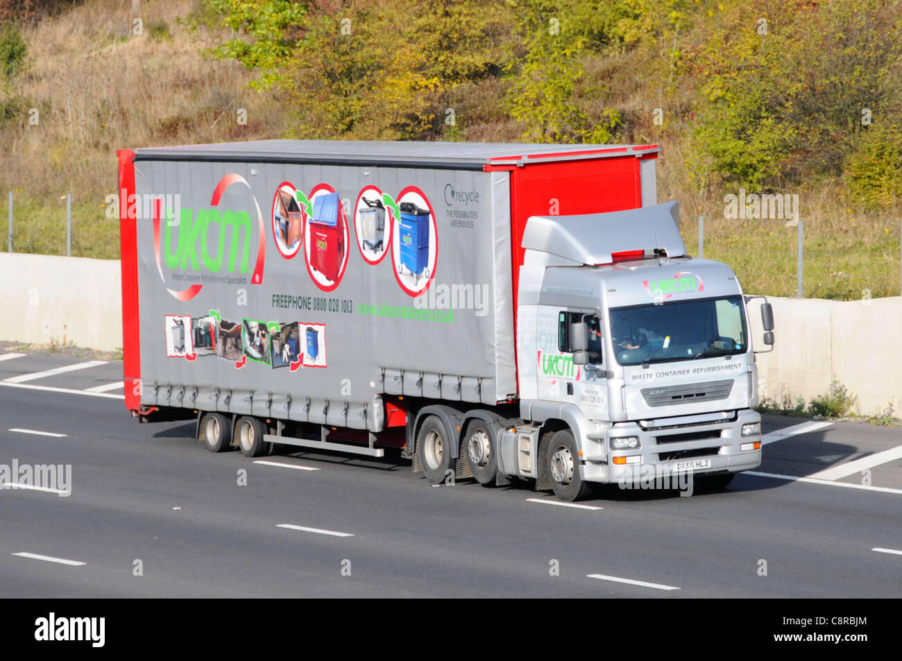 Soft sided trailer hi-res stock photography and images - Alamy