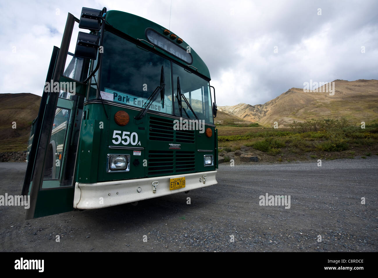 Alaska tour bus hi-res stock photography and images - Alamy