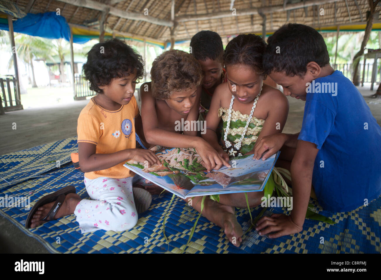 kids on Tuvalu, island in the pacific Stock Photo - Alamy