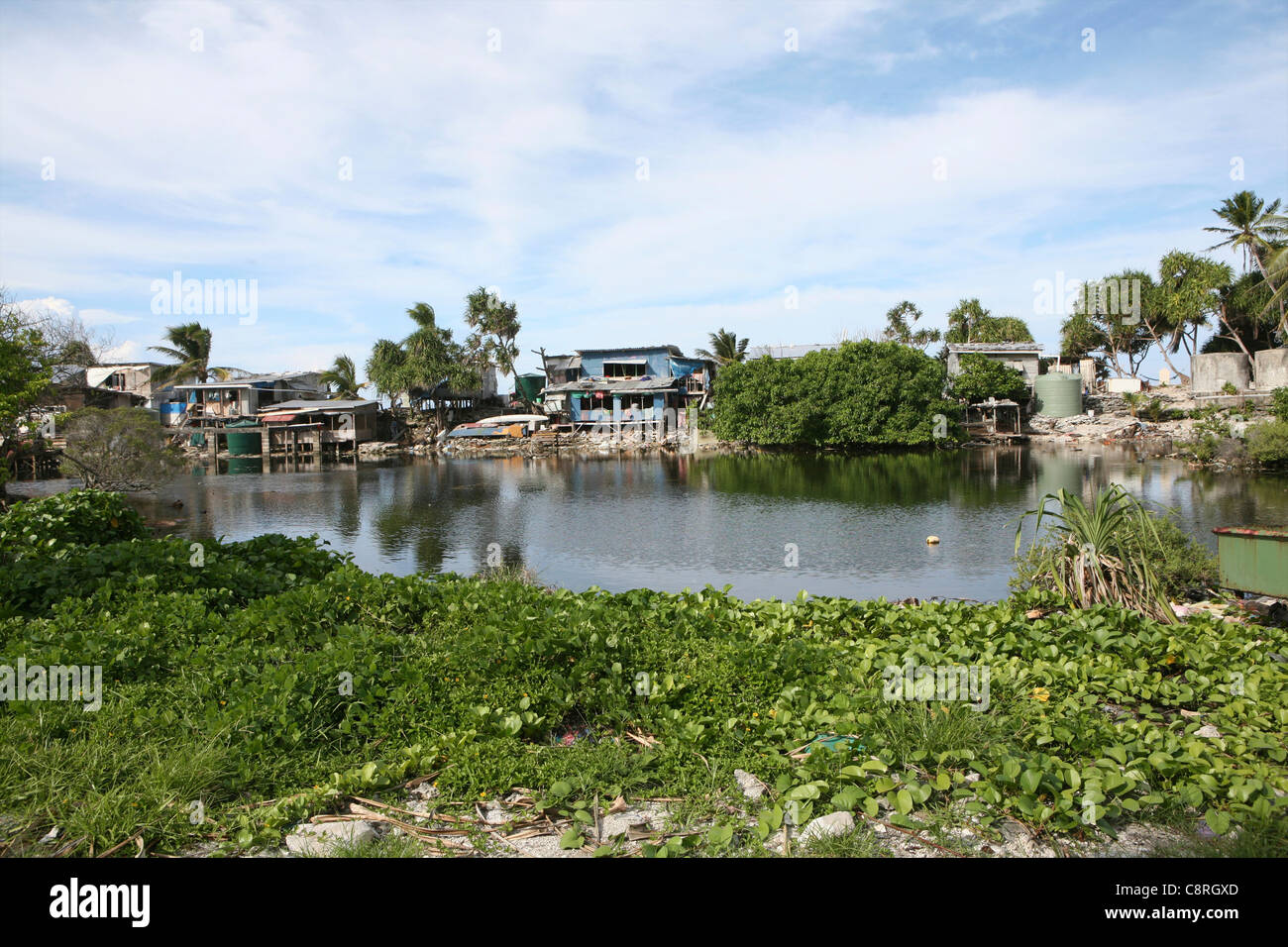 Tuvalu house funafuti hi-res stock photography and images - Alamy