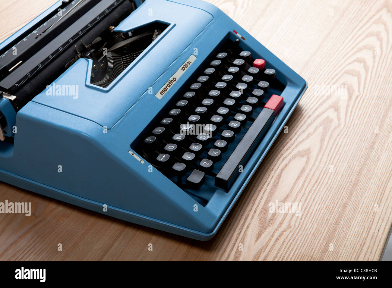 Side View Of The Type Writer Stock Photo - Alamy