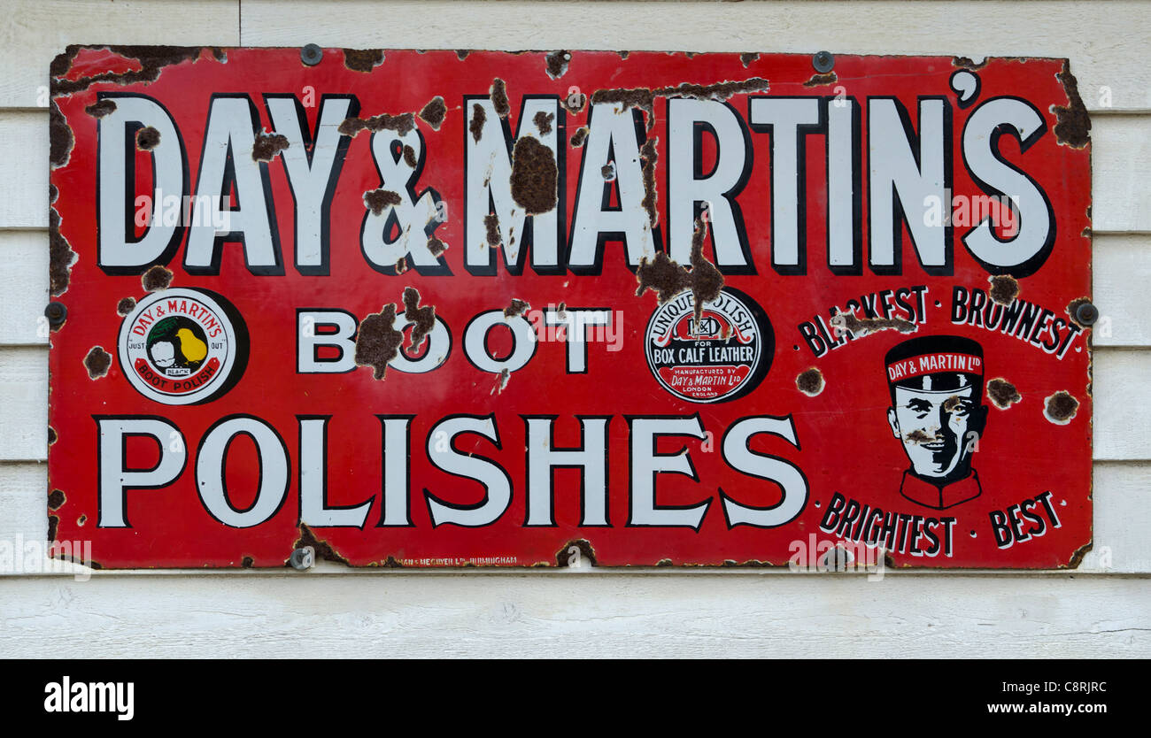 Boot cleaner hi-res stock photography and images - Alamy