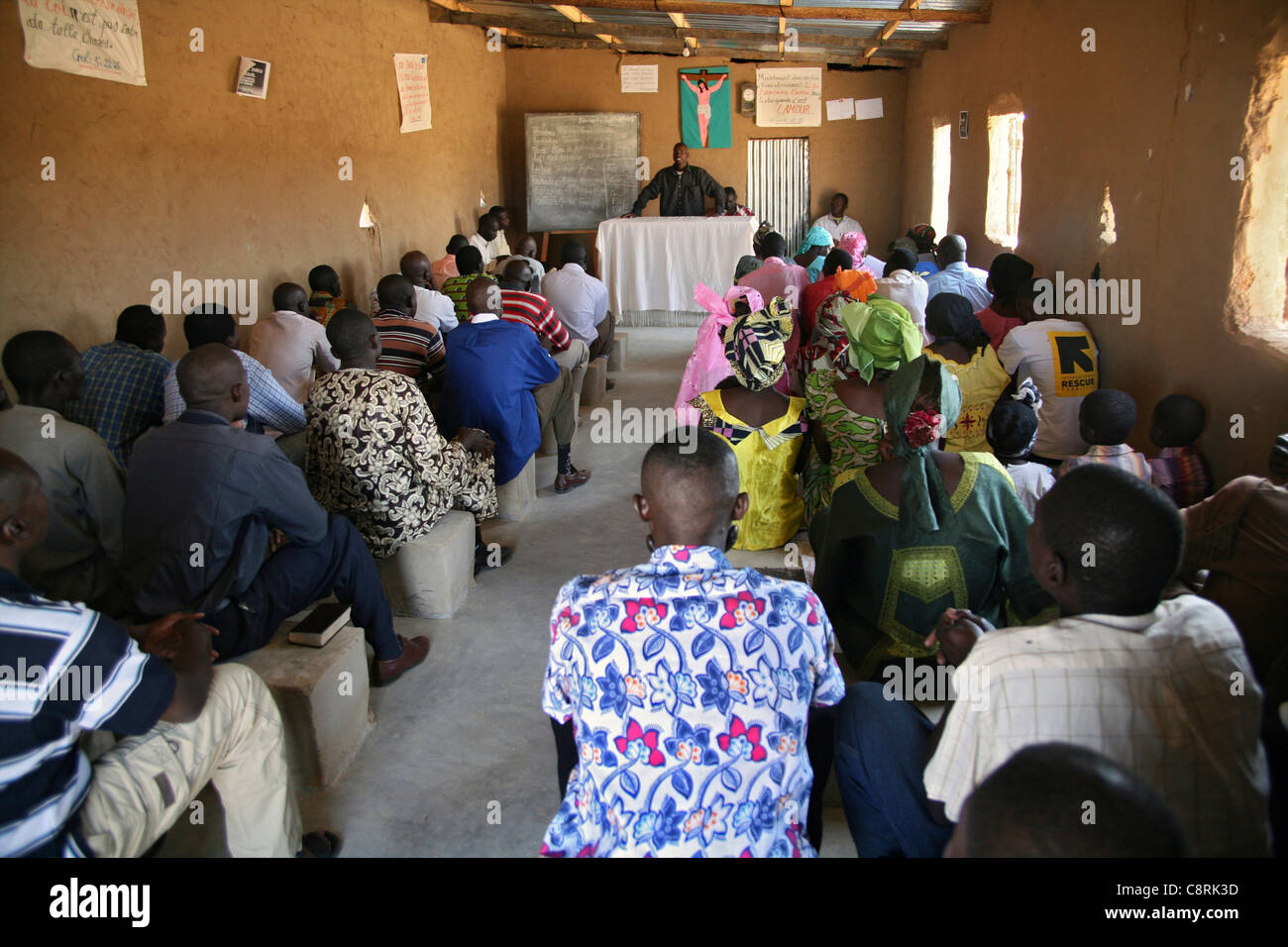 Catholic mass church africa hi-res stock photography and images - Alamy