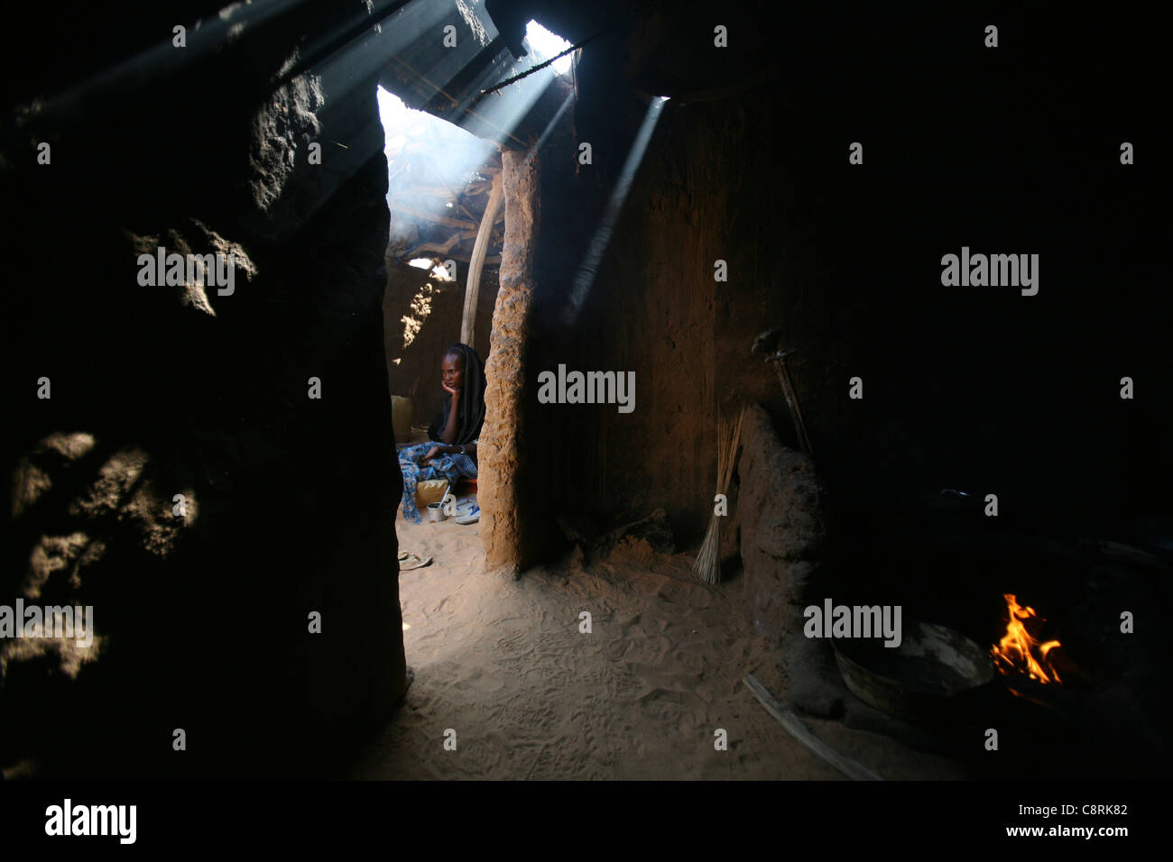 Interior of a poor house in africa hi-res stock photography and images ...