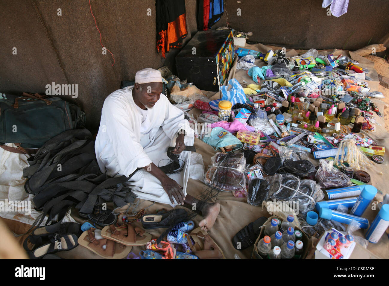 Chad market hi-res stock photography and images - Alamy