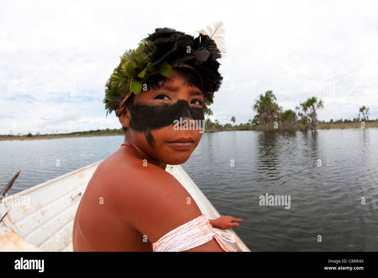 Tribes xingu fishing hi-res stock photography and images - Alamy