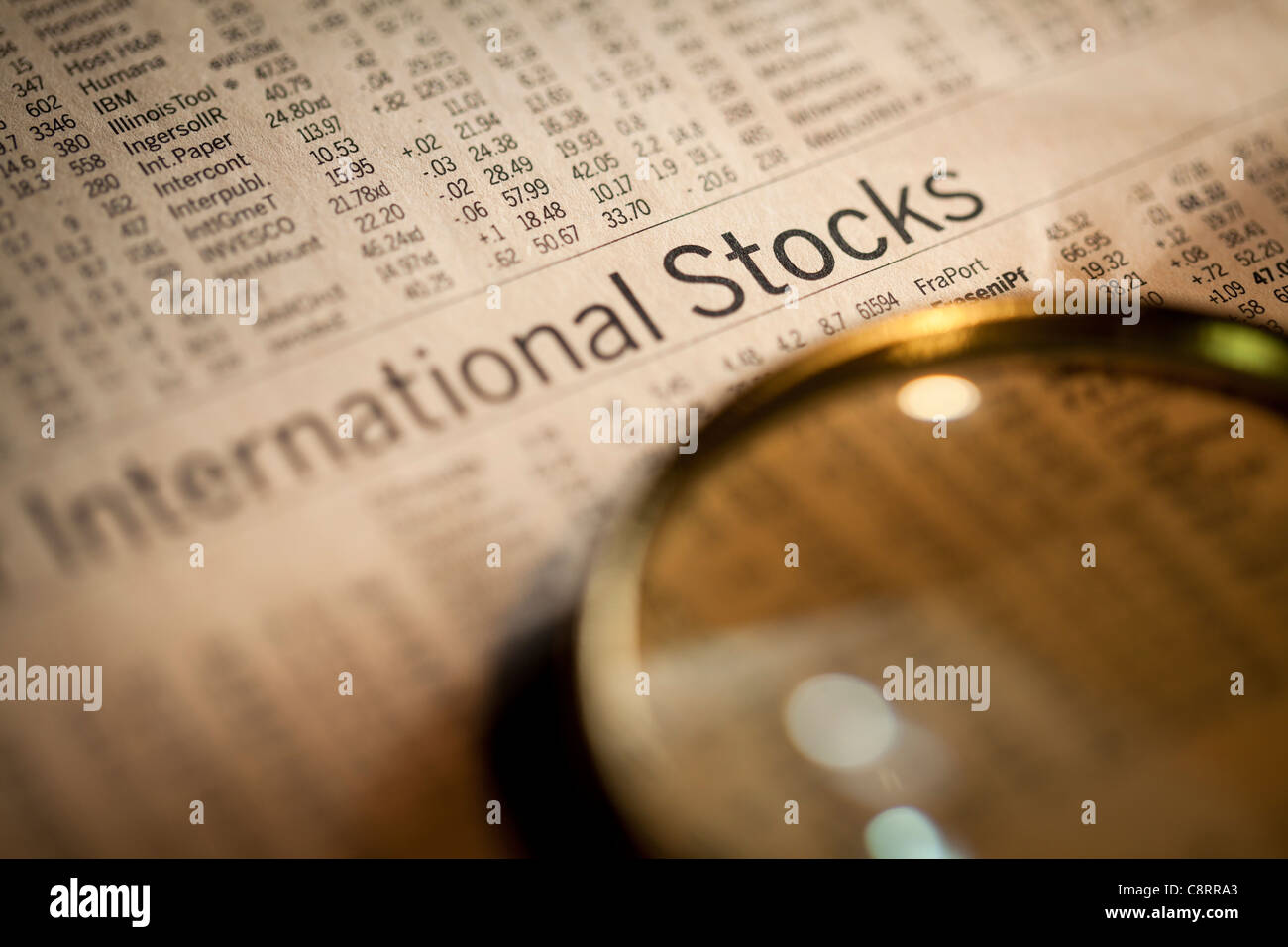 Magnifying glass page hi-res stock photography and images - Alamy