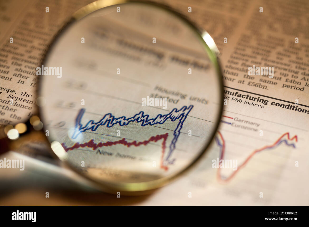 Graph magnifying glass hi-res stock photography and images - Alamy